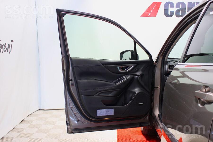 Brown Subaru Forester 2024 in Riga, with an engine capacity of 2.00 L and mileage of 65 thousand km for 28200 €, photo 8 on AUTOMOTO.COM.LV