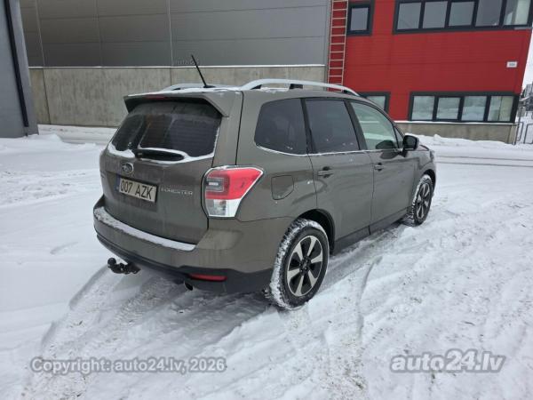 Brown Subaru Forester 2017 in Tallinn, with an engine capacity of 2.00 L and mileage of 250 thousand km for 10900 €, photo 3 on AUTOMOTO.COM.LV