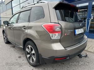 Brown Subaru Forester 2017 in Tallinn, with an engine capacity of 2.00 L and mileage of 186 thousand km for 11990 €, photo 4 on AUTOMOTO.COM.LV