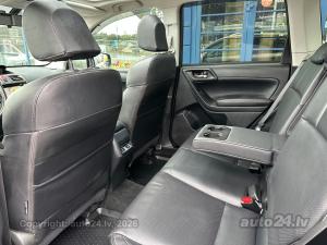 Brown Subaru Forester 2017 in Tallinn, with an engine capacity of 2.00 L and mileage of 186 thousand km for 11990 €, photo 9 on AUTOMOTO.COM.LV