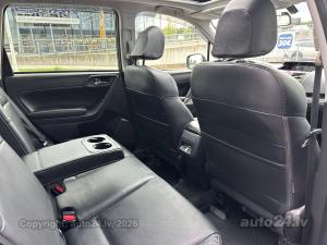 Brown Subaru Forester 2017 in Tallinn, with an engine capacity of 2.00 L and mileage of 186 thousand km for 11990 €, photo 10 on AUTOMOTO.COM.LV