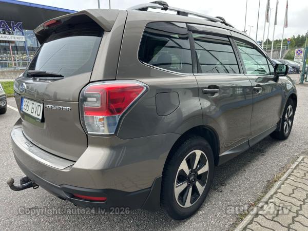 Brown Subaru Forester 2017 in Tallinn, with an engine capacity of 2.00 L and mileage of 186 thousand km for 11990 €, photo 8 on AUTOMOTO.COM.LV