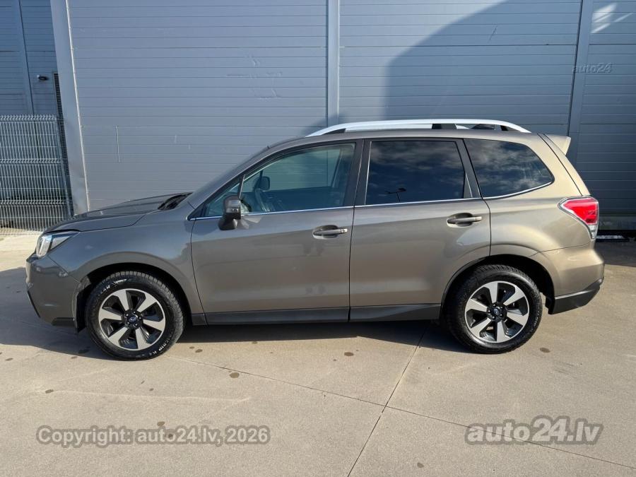 Brown Subaru Forester 2018 in Tallinn, with an engine capacity of 2.00 L and mileage of 192 thousand km for 10995 €, photo 7 on AUTOMOTO.COM.LV