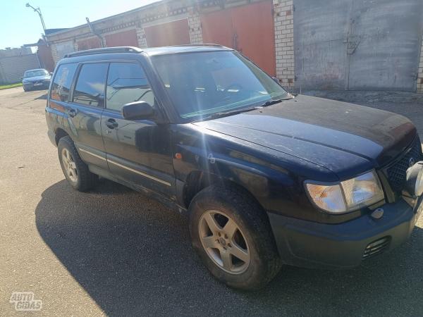 Subaru Forester 1998 Kauņa, ar dzinēja tilpumu 2.00 L un nobraukumu 400 tūkst. km par 850 €, foto 3 vietnē AUTOMOTO.COM.LV