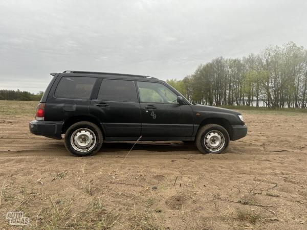 Subaru Forester 1998 in Plunge, with an engine capacity of 2.00 L and mileage of 380 thousand km for 1300 €, photo 6 on AUTOMOTO.COM.LV