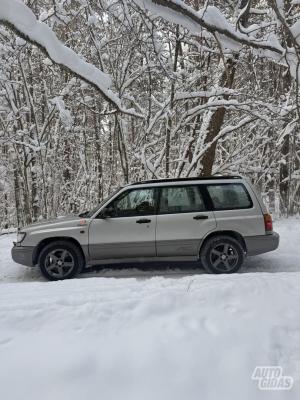 Субару Форестер 1999 в Паневежис, объемом двигателя 2.00 л и пробегом 360 тыс. км за 2450 €, фото 2 на AUTOMOTO.COM.LV