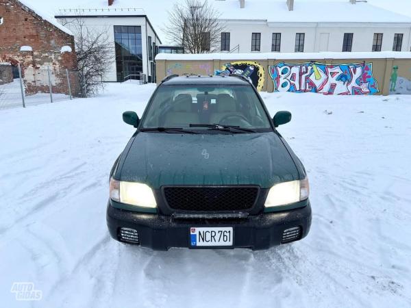 Subaru Forester 2000 in Vilnius, with an engine capacity of 2.50 L and mileage of 277 thousand km for 1700 €, photo 8 on AUTOMOTO.COM.LV