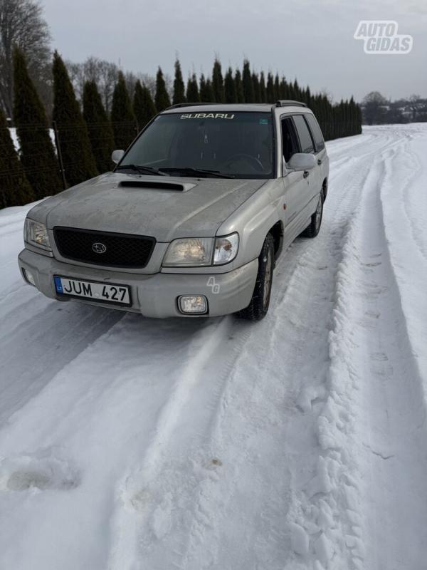 Subaru Forester 2000 Tauragė, ar dzinēja tilpumu 2.00 L un nobraukumu 249 tūkst. km par 1700 €, foto 2 vietnē AUTOMOTO.COM.LV