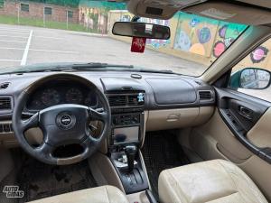 Subaru Forester 2000 in Vilnius, with an engine capacity of 2.50 L and mileage of 278 thousand km for 1200 €, photo 10 on AUTOMOTO.COM.LV
