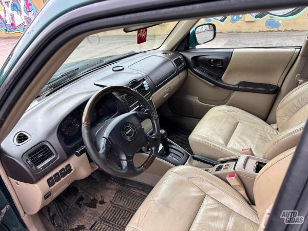 Subaru Forester 2000 in Vilnius, with an engine capacity of 2.50 L and mileage of 278 thousand km for 1200 €, photo 10 on AUTOMOTO.COM.LV
