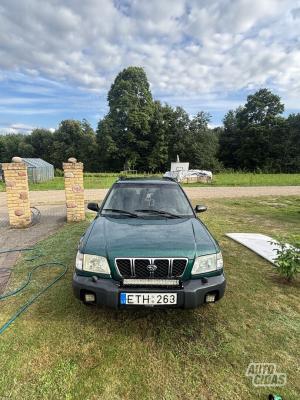 Subaru Forester 2001 in Vilnius, with an engine capacity of 2.00 L and mileage of 370 thousand km for 1100 €, photo 3 on AUTOMOTO.COM.LV