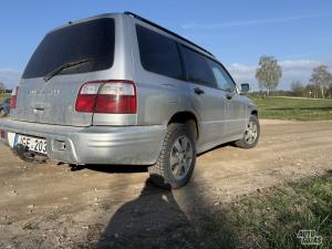 Субару Форестер 2002 в Клайпеда, объемом двигателя 2.00 л и пробегом 400 тыс. км за 1650 €, фото 4 на AUTOMOTO.COM.LV