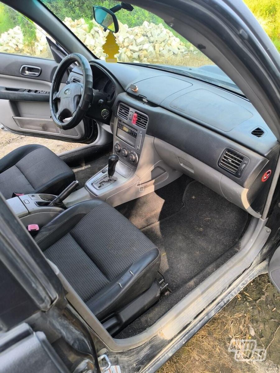 Subaru Forester 2002 in Kaisiadorys, with an engine capacity of 2.00 L and mileage of 429 thousand km for 1800 €, photo 10 on AUTOMOTO.COM.LV