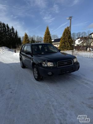 Subaru Forester 2003 Jurbarkas, ar dzinēja tilpumu 2.00 L un nobraukumu 215 tūkst. km par 1250 €, foto 4 vietnē AUTOMOTO.COM.LV