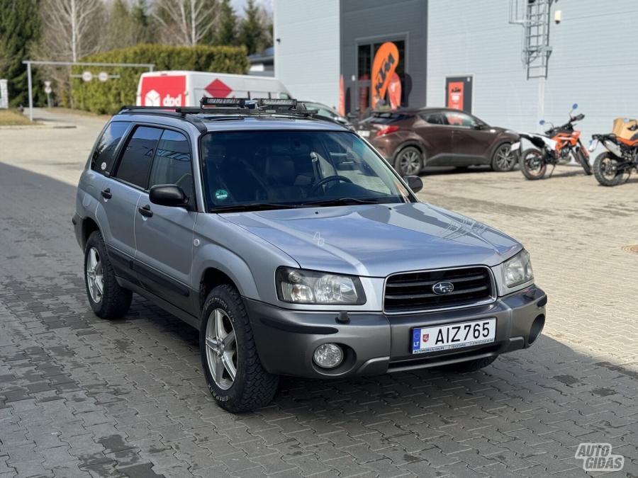 Subaru Forester 2003 in Vilnius, with an engine capacity of 2.00 L and mileage of 325 thousand km for 2700 €, photo 3 on AUTOMOTO.COM.LV