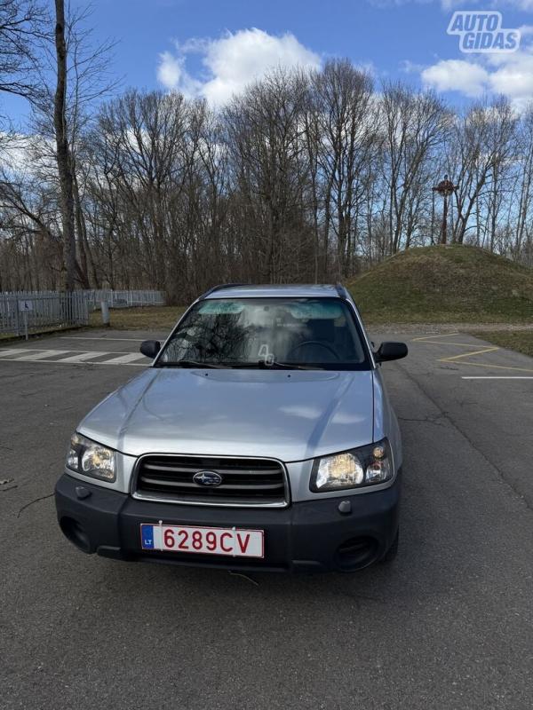 Subaru Forester 2003 in Jurbarkas, with an engine capacity of 2.00 L and mileage of 227 thousand km for 3350 €, photo 1 on AUTOMOTO.COM.LV