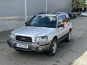 Subaru Forester 2003 in Vilnius, with an engine capacity of 2.00 L and mileage of 325 thousand km for 2300 €, photo  on AUTOMOTO.COM.LV