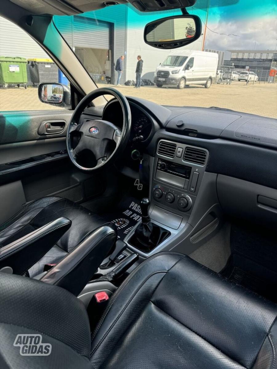 Subaru Forester 2003 Viļņa, ar dzinēja tilpumu 2.00 L un nobraukumu 325 tūkst. km par 2300 €, foto 13 vietnē AUTOMOTO.COM.LV