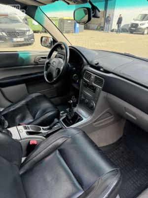 Subaru Forester 2003 Viļņa, ar dzinēja tilpumu 2.00 L un nobraukumu 325 tūkst. km par 2300 €, foto 16 vietnē AUTOMOTO.COM.LV