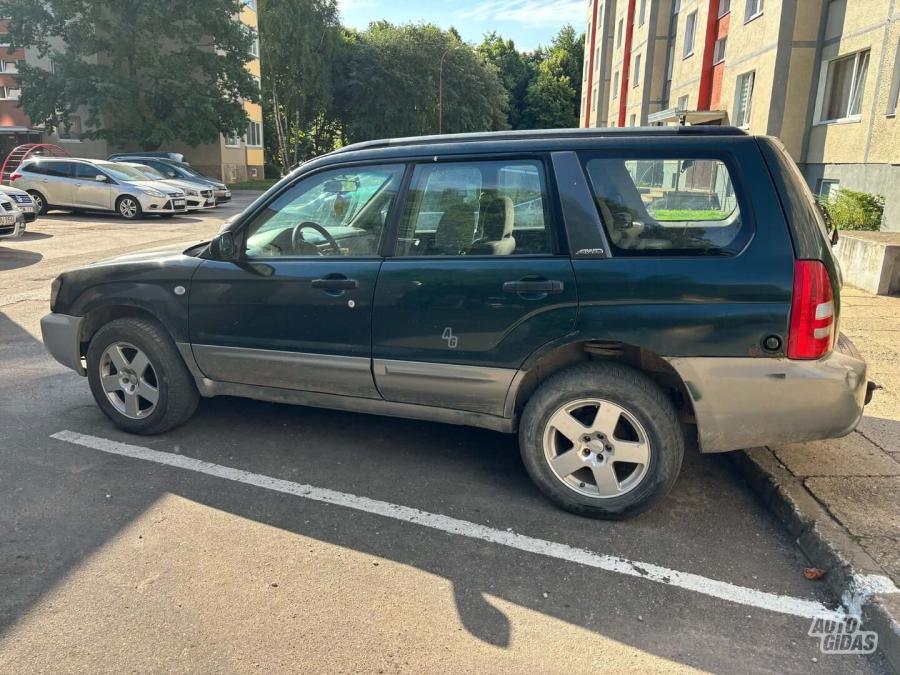 Subaru Forester 2003 in Siauliai, with an engine capacity of 2.00 L and mileage of 4 thousand km for 1100 €, photo 4 on AUTOMOTO.COM.LV