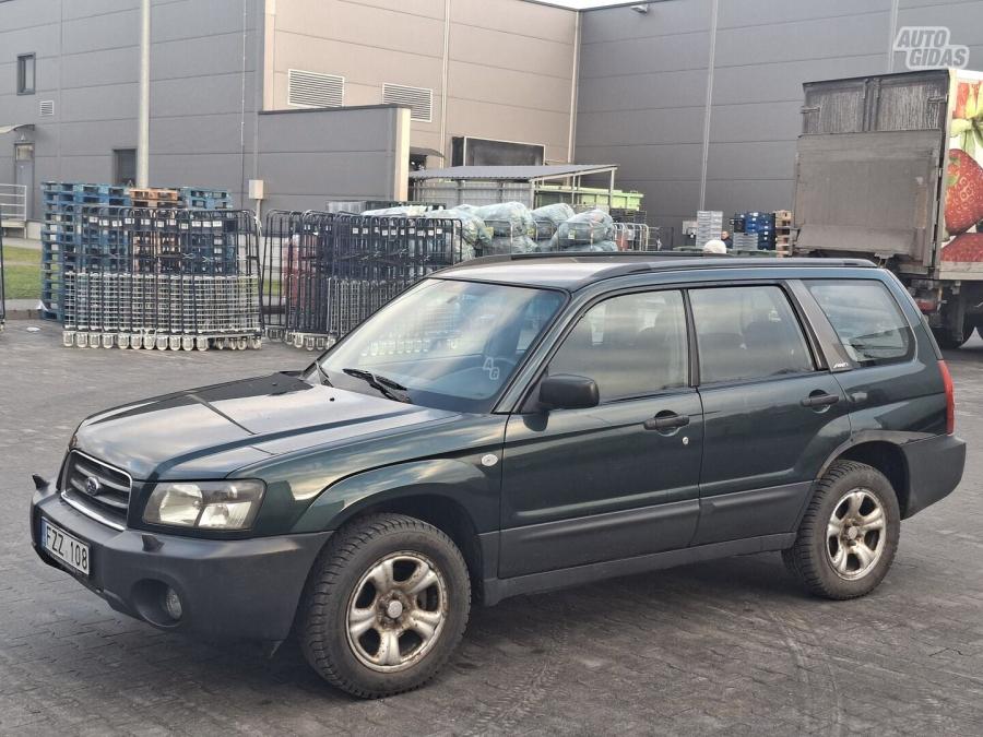 Subaru Forester 2004 in Silute, with an engine capacity of 2.00 L and mileage of 300 thousand km for 2350 €, photo 3 on AUTOMOTO.COM.LV