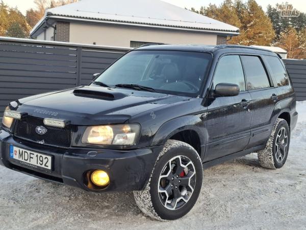 Subaru Forester 2004 in Silute, with an engine capacity of 2.50 L and mileage of 290 thousand km for 3750 €, photo 3 on AUTOMOTO.COM.LV