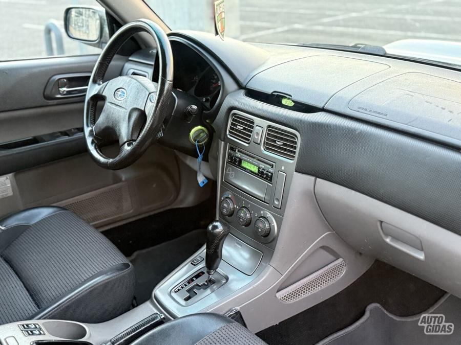 Subaru Forester 2004 in Vilnius, with an engine capacity of 2.00 L and mileage of 224 thousand km for 2900 €, photo 11 on AUTOMOTO.COM.LV