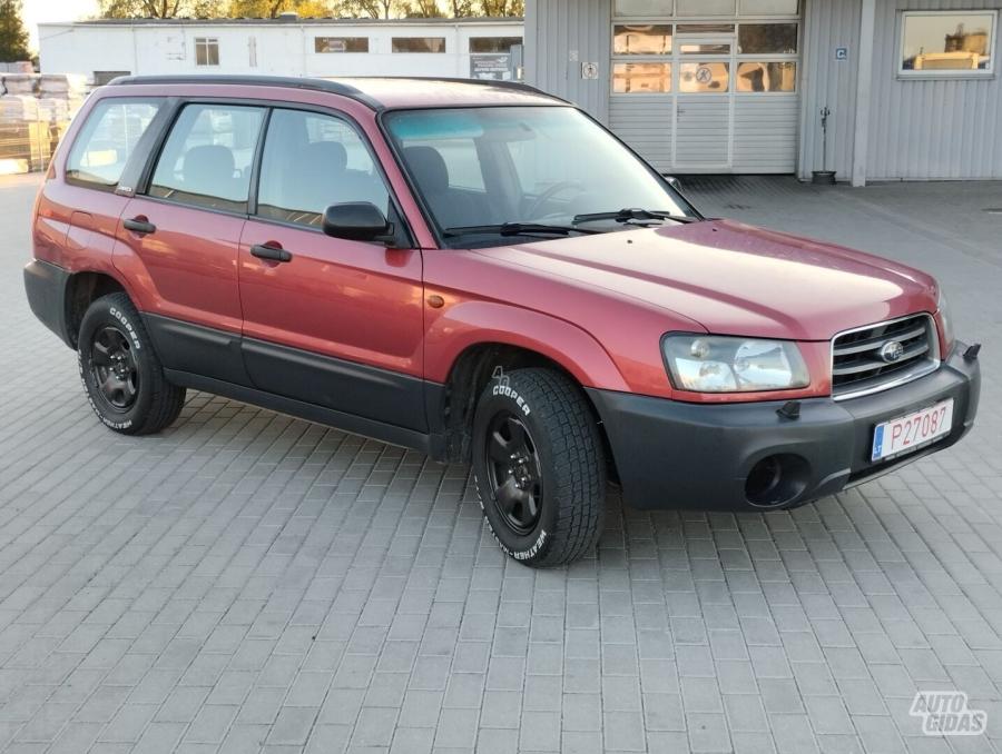 Subaru Forester 2004 in Silute, with an engine capacity of 2.00 L and mileage of 264 thousand km for 2650 €, photo 4 on AUTOMOTO.COM.LV