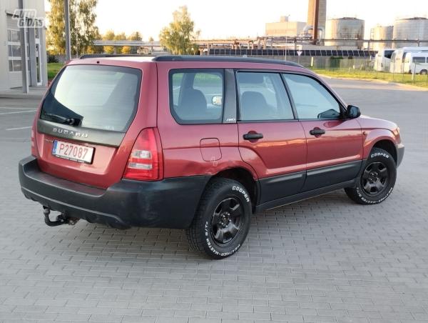 Subaru Forester 2004 in Silute, with an engine capacity of 2.00 L and mileage of 264 thousand km for 2650 €, photo 5 on AUTOMOTO.COM.LV