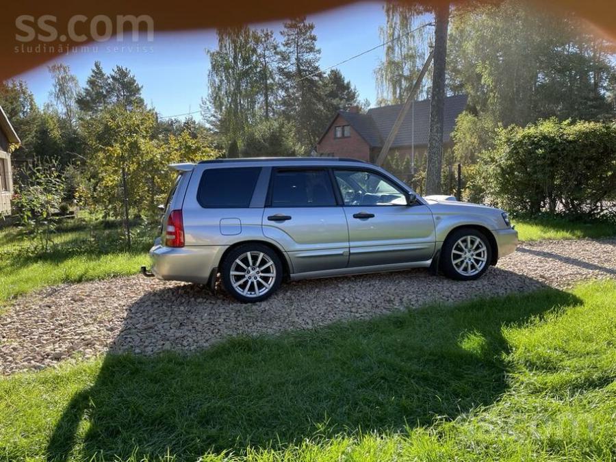 Subaru Forester 2005 in Riga, with an engine capacity of 2.50 L and mileage of 305 thousand km for 6200 €, photo 3 on AUTOMOTO.COM.LV