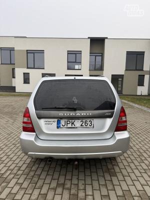 Subaru Forester 2005 in Vilnius, with an engine capacity of 2.00 L and mileage of 300 thousand km for 2850 €, photo 4 on AUTOMOTO.COM.LV