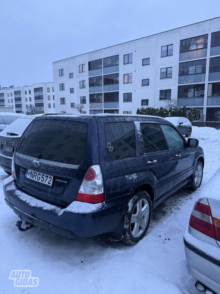 Subaru Forester 2005 Panevēža, ar dzinēja tilpumu 2.50 L un nobraukumu 260 tūkst. km par 3550 €, foto 1 vietnē AUTOMOTO.COM.LV
