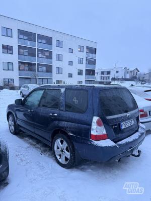 Subaru Forester 2005 Panevēža, ar dzinēja tilpumu 2.50 L un nobraukumu 260 tūkst. km par 3550 €, foto 2 vietnē AUTOMOTO.COM.LV