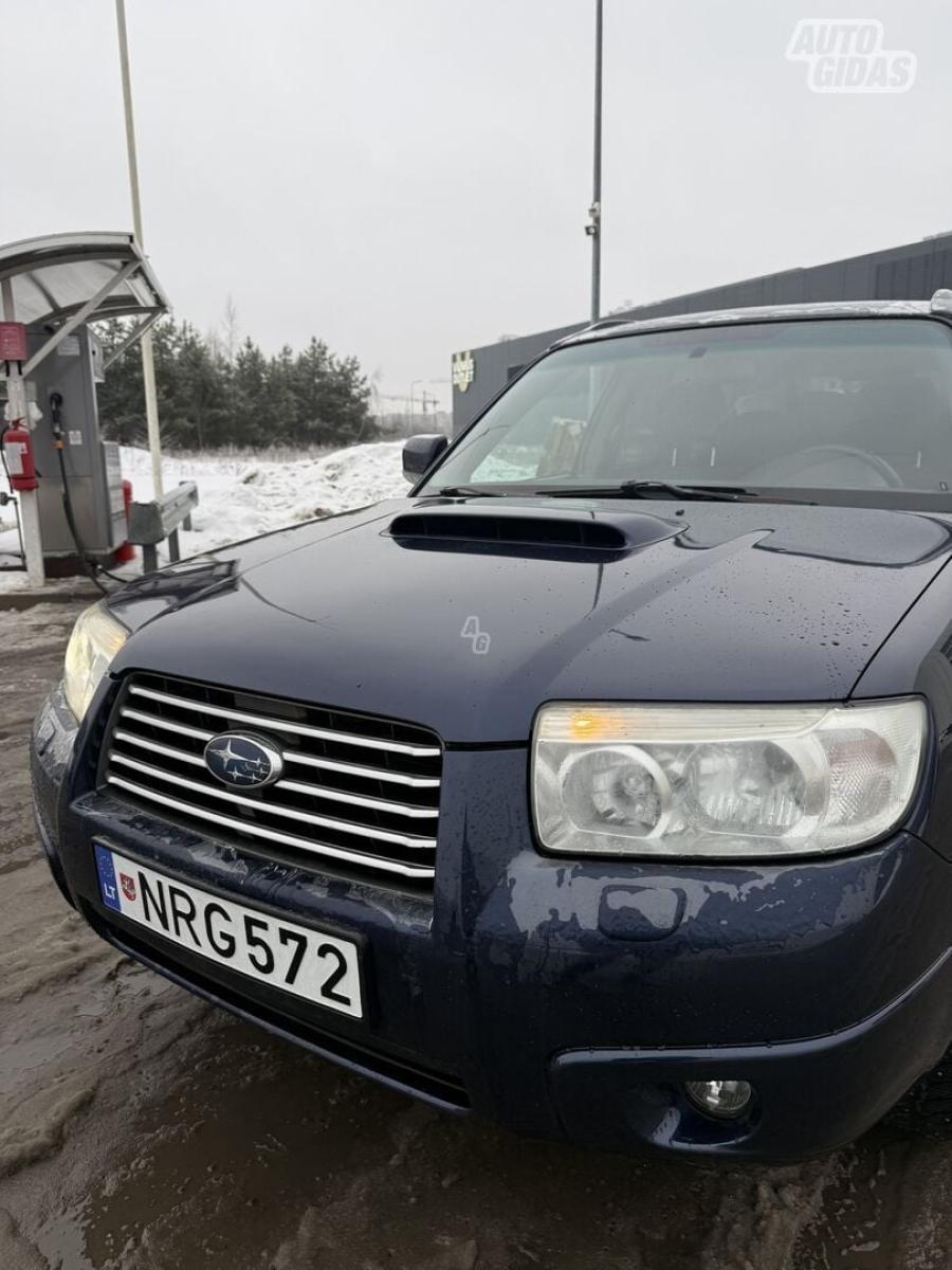 Subaru Forester 2005 Panevēža, ar dzinēja tilpumu 2.50 L un nobraukumu 260 tūkst. km par 3550 €, foto 4 vietnē AUTOMOTO.COM.LV