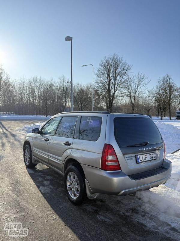 Subaru Forester 2005 Panevēža, ar dzinēja tilpumu 2.50 L un nobraukumu 200 tūkst. km par 2350 €, foto 4 vietnē AUTOMOTO.COM.LV