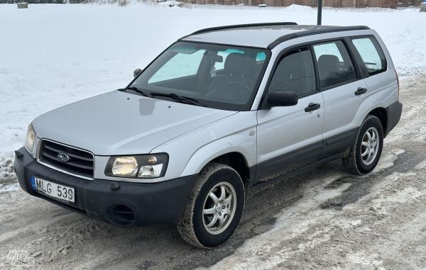 Subaru Forester 2005 in Siauliai, with an engine capacity of 2.00 L and mileage of 393 thousand km for 2250 €, photo 3 on AUTOMOTO.COM.LV