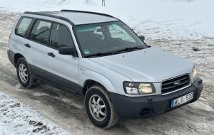 Subaru Forester 2005 in Siauliai, with an engine capacity of 2.00 L and mileage of 393 thousand km for 2250 €, photo 4 on AUTOMOTO.COM.LV