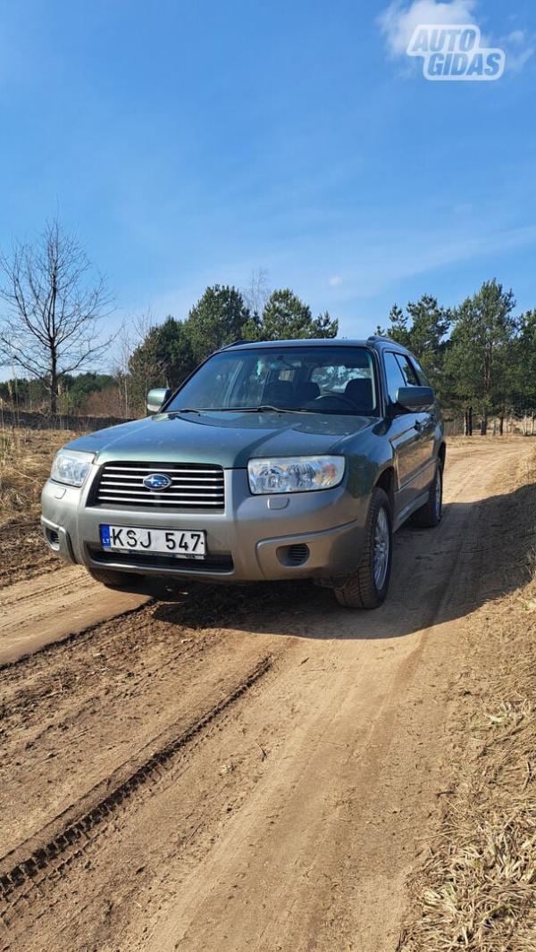 Subaru Forester 2005 in Zarasai, with an engine capacity of 2.00 L and mileage of 245 thousand km for 3500 €, photo 1 on AUTOMOTO.COM.LV