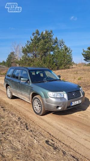 Subaru Forester 2005 in Zarasai, with an engine capacity of 2.00 L and mileage of 245 thousand km for 3500 €, photo 3 on AUTOMOTO.COM.LV