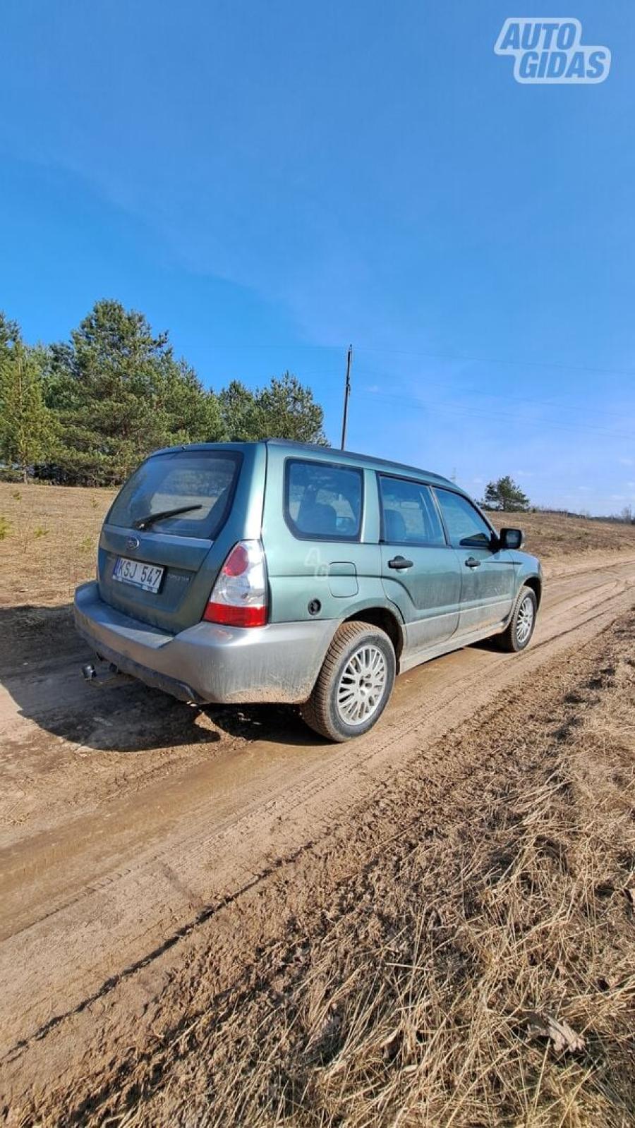 Subaru Forester 2005 in Zarasai, with an engine capacity of 2.00 L and mileage of 245 thousand km for 3500 €, photo 4 on AUTOMOTO.COM.LV