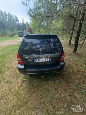 Subaru Forester 2005 Viļņa, ar dzinēja tilpumu 2.50 L un nobraukumu 300 tūkst. km par 1100 €, foto 3 vietnē AUTOMOTO.COM.LV