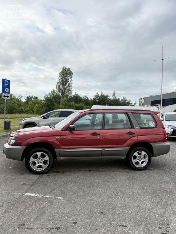 Subaru Forester 2005 in Vilnius, with an engine capacity of 2.00 L and mileage of 30 thousand km for 1500 €, photo 2 on AUTOMOTO.COM.LV