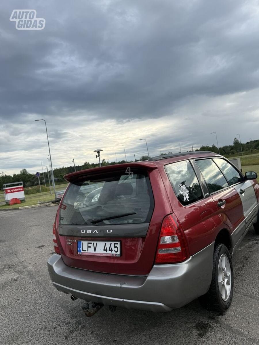 Subaru Forester 2005 in Vilnius, with an engine capacity of 2.00 L and mileage of 30 thousand km for 1500 €, photo 6 on AUTOMOTO.COM.LV
