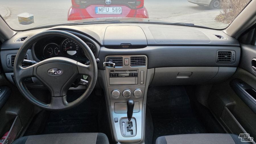 Subaru Forester 2005 Viļņa, ar dzinēja tilpumu 2.00 L un nobraukumu 190 tūkst. km par 2500 €, foto 5 vietnē AUTOMOTO.COM.LV