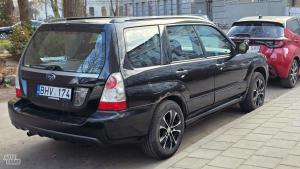 Subaru Forester 2005 Viļņa, ar dzinēja tilpumu 2.00 L un nobraukumu 190 tūkst. km par 2500 €, foto 6 vietnē AUTOMOTO.COM.LV
