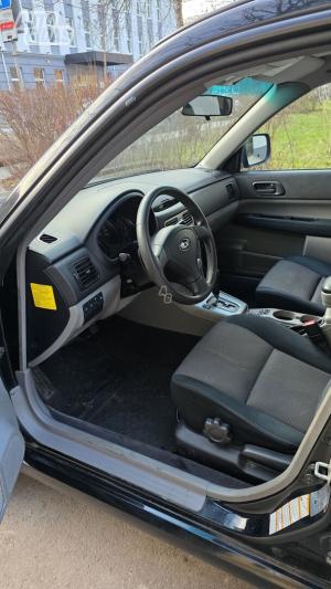 Subaru Forester 2005 Viļņa, ar dzinēja tilpumu 2.00 L un nobraukumu 190 tūkst. km par 2500 €, foto 7 vietnē AUTOMOTO.COM.LV