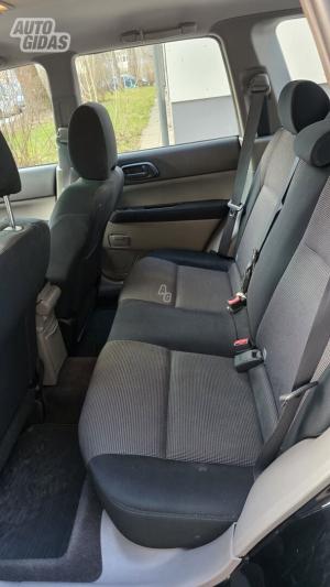 Subaru Forester 2005 Viļņa, ar dzinēja tilpumu 2.00 L un nobraukumu 190 tūkst. km par 2500 €, foto 9 vietnē AUTOMOTO.COM.LV