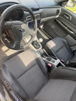 Subaru Forester 2005 in Panevezys, with an engine capacity of 2.00 L and mileage of 300 thousand km for 2350 €, photo 9 on AUTOMOTO.COM.LV