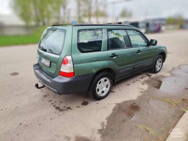 Subaru Forester 2006 Šauļi, ar dzinēja tilpumu 2.00 L un nobraukumu 134 tūkst. km par 2549 €, foto 4 vietnē AUTOMOTO.COM.LV