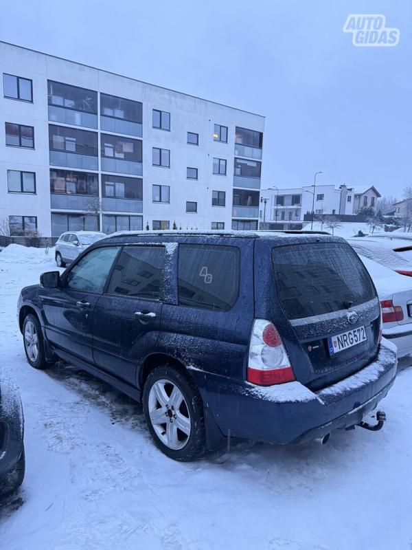 Subaru Forester 2006 in Vilnius, with an engine capacity of 2.50 L and mileage of 300 thousand km for 3550 €, photo 1 on AUTOMOTO.COM.LV
